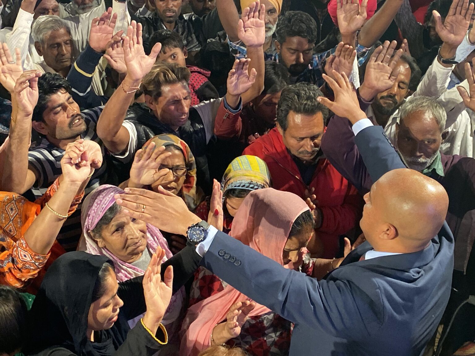 Join Us on a Gospel Crusade – Revival Breakthrough Ministries
